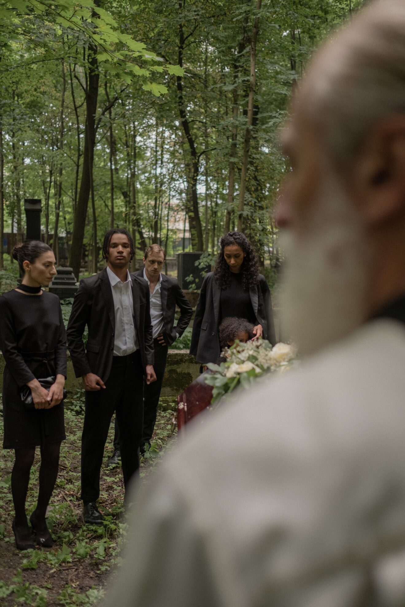 How To Plan a Memorial Service after Cremation of a Loved One?