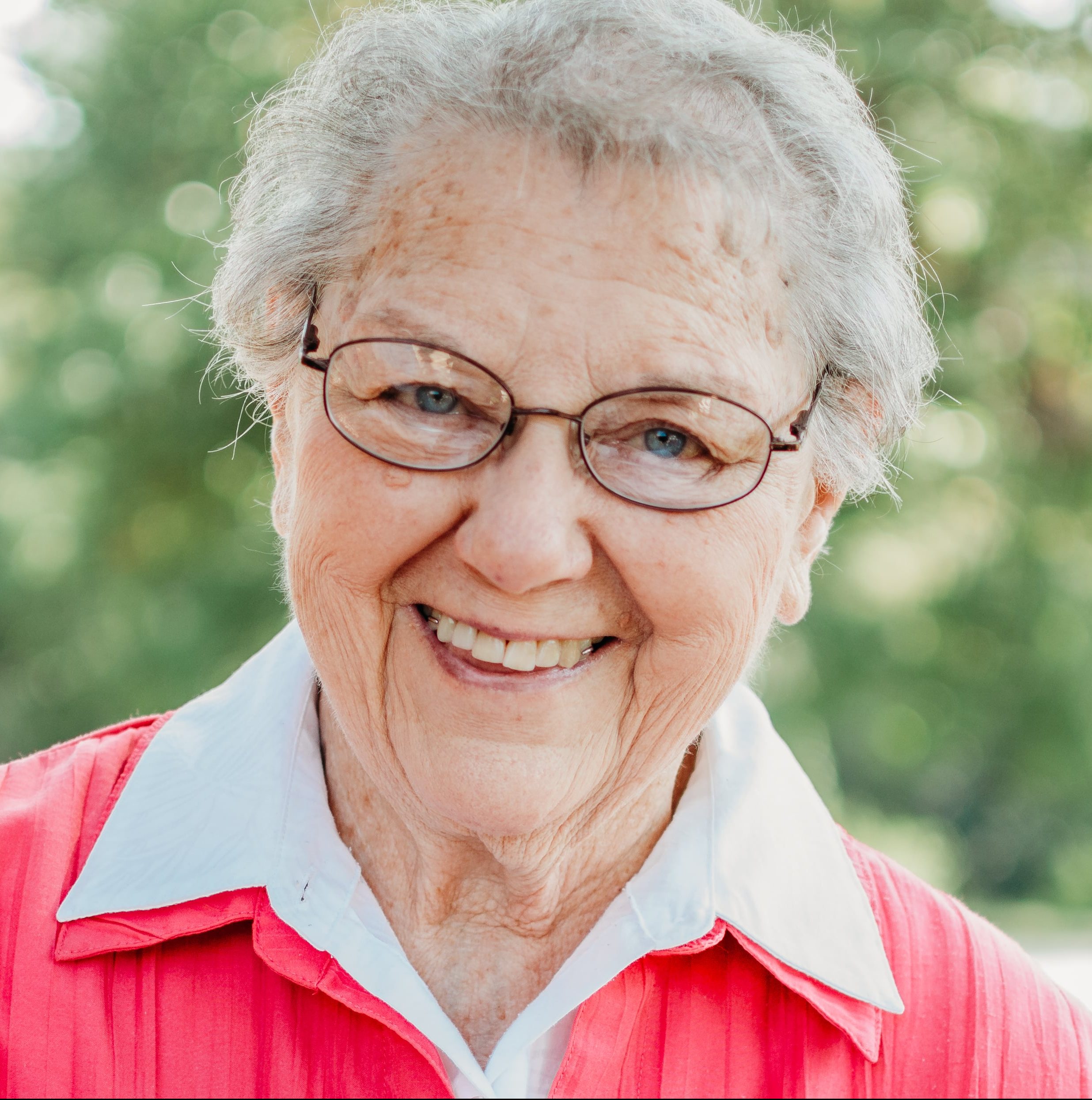 Elizabeth Marjura Putz (Raphael)